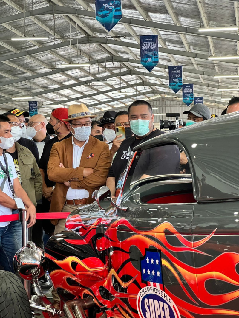 Seri Perdana IMX Bandung Tampilkan Mobil-mobil Keren Eropa-Amerika ...