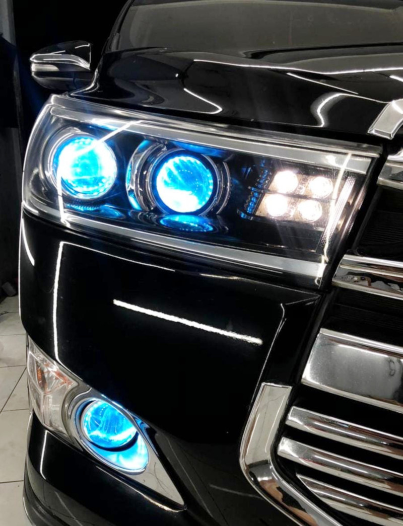 Modifikasi Double Projector Toyota Kijang Innova Reborn - Tomi Air Brush