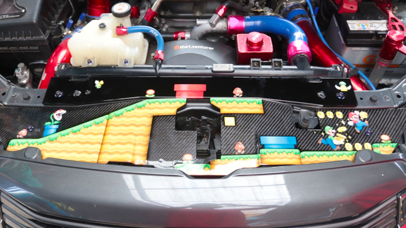 Modifikasi Airbrush Mario Bros di Mesin Toyota Kijang Innova Reborn ...